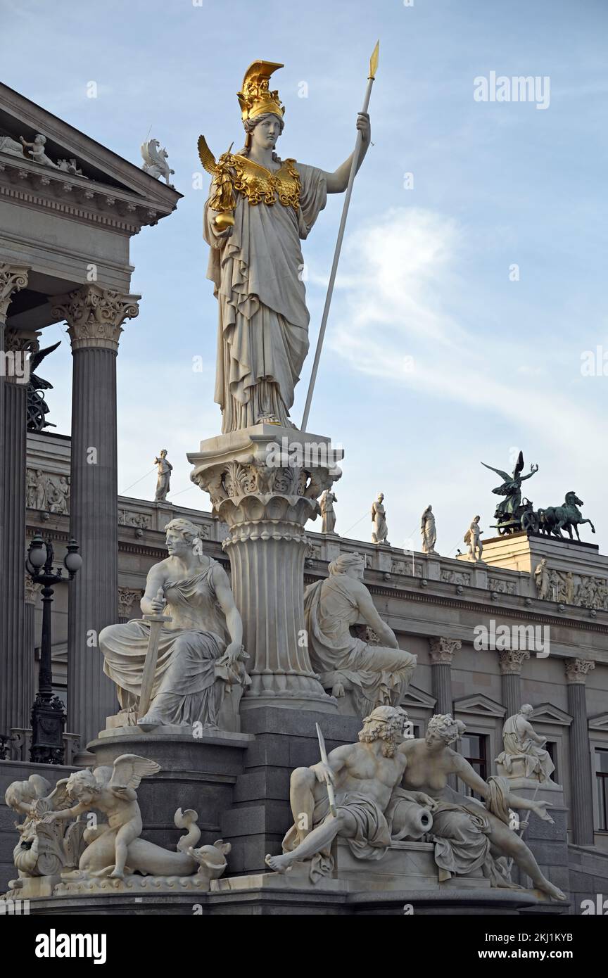Pallas athena statue hi-res stock photography and images - Alamy