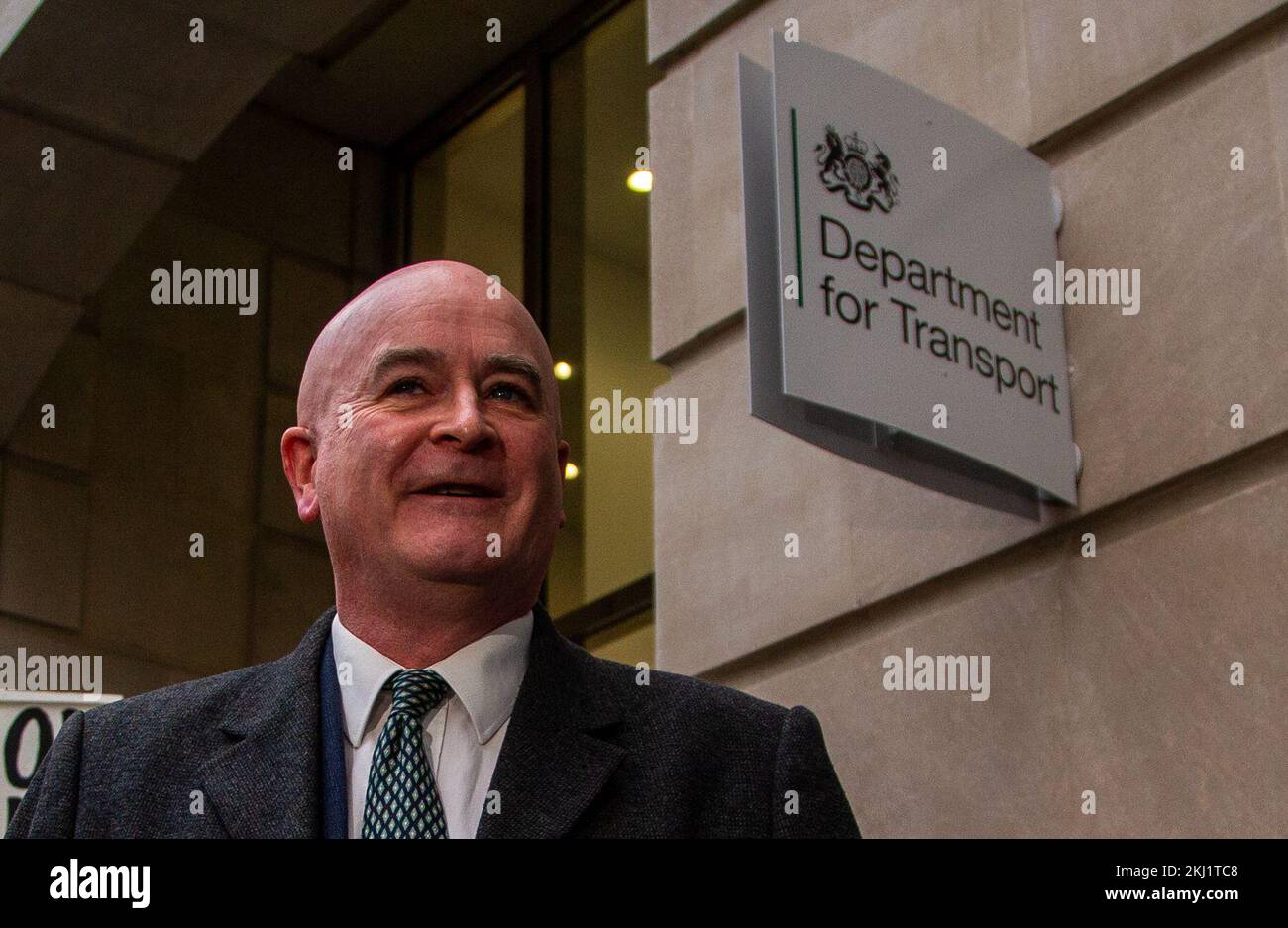 Mick lynch microphone hi-res stock photography and images - Alamy