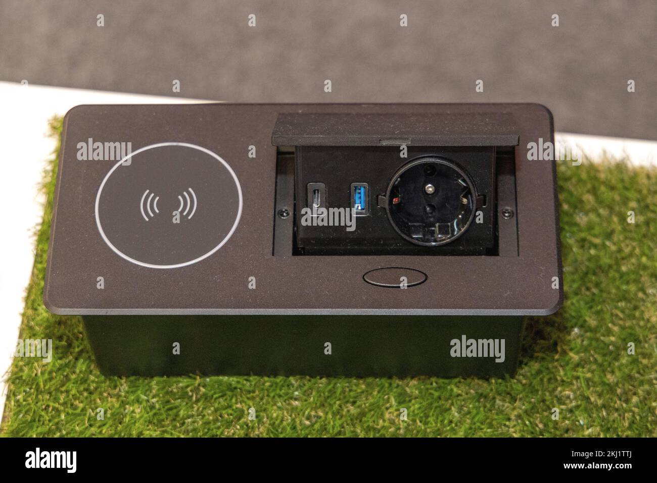 Wireless Charging Pad With Usb and Power Outlet in Box Stock Photo - Alamy