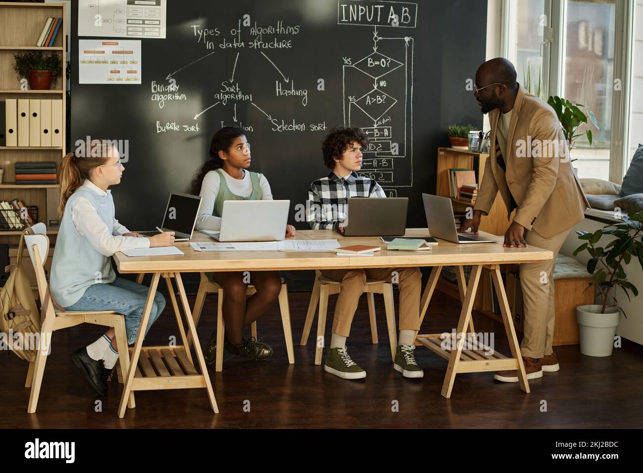 Children school charts laptop hi-res stock photography and images - Alamy