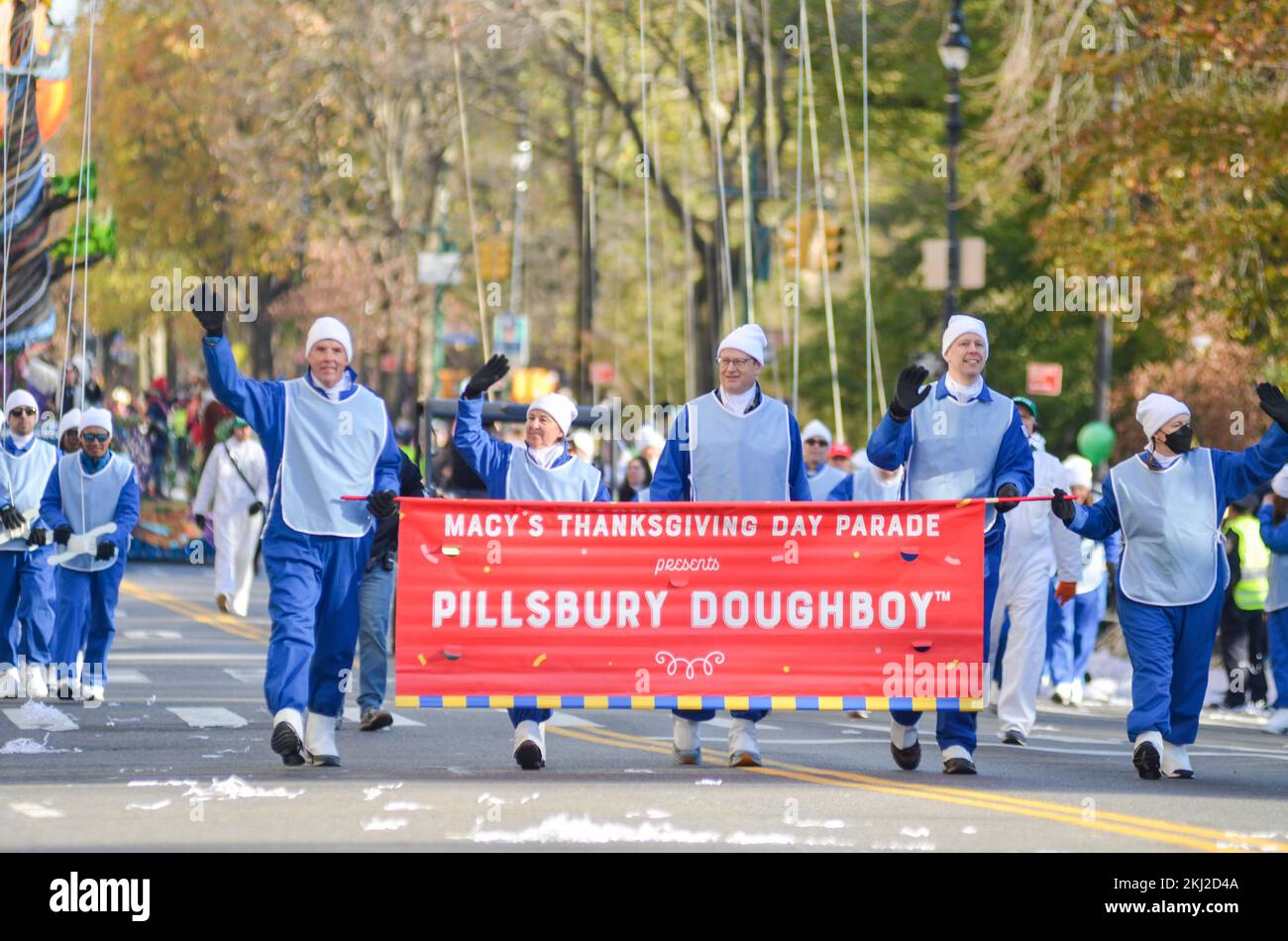 New York City, United States. 24th November, 2022. Pillsbury Boughboy ...