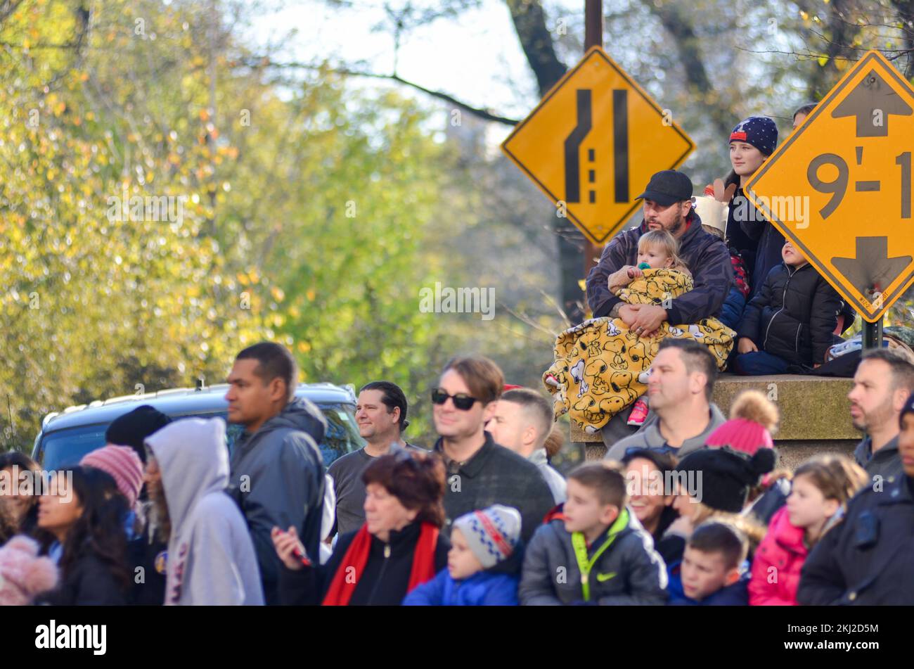 New York City, United States. 24th November, 2022. Thousands ...