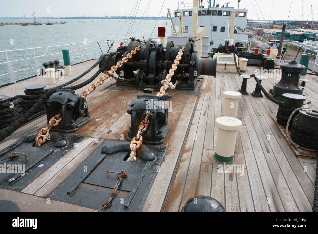 Focsle hi-res stock photography and images - Alamy