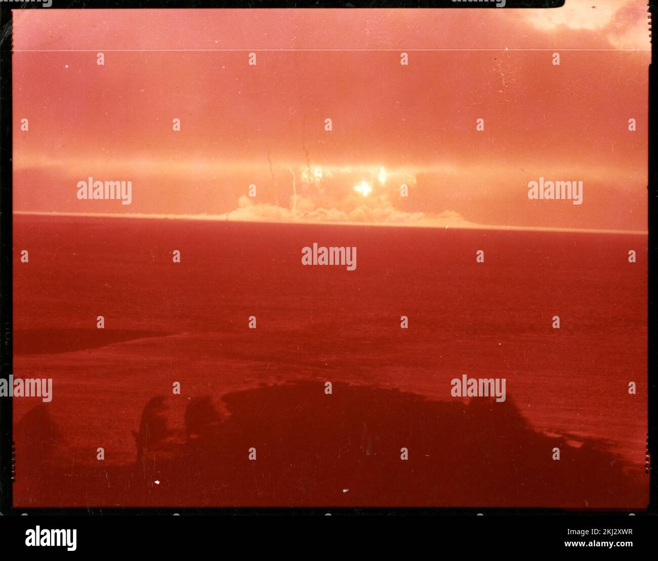 Project 20 - Operation Greenhouse (Enewetak) Detonation. Dog Cloud ...