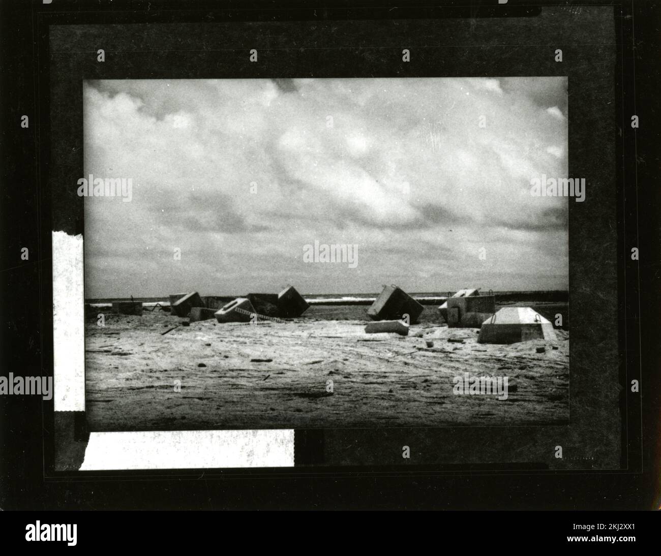 Project 19 - Operation Sandstone (Enewatak) Test Activities. Navy ...