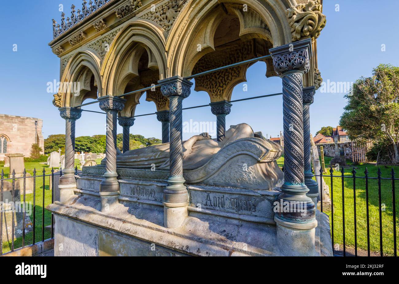 The Monument to Grace Darling in the churchyard of St Aidan's Church in ...