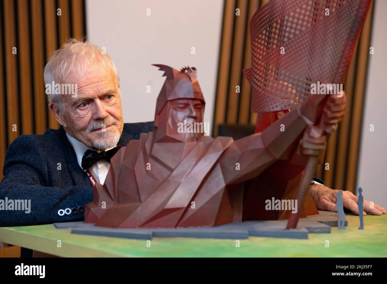 New sculpture unveiled for stirling hi-res stock photography and images ...