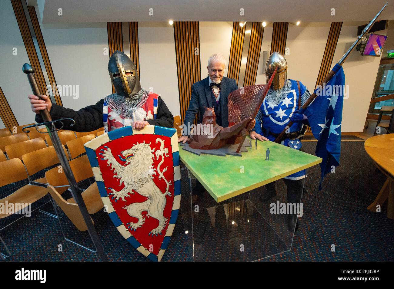 New sculpture unveiled for stirling hi-res stock photography and images ...