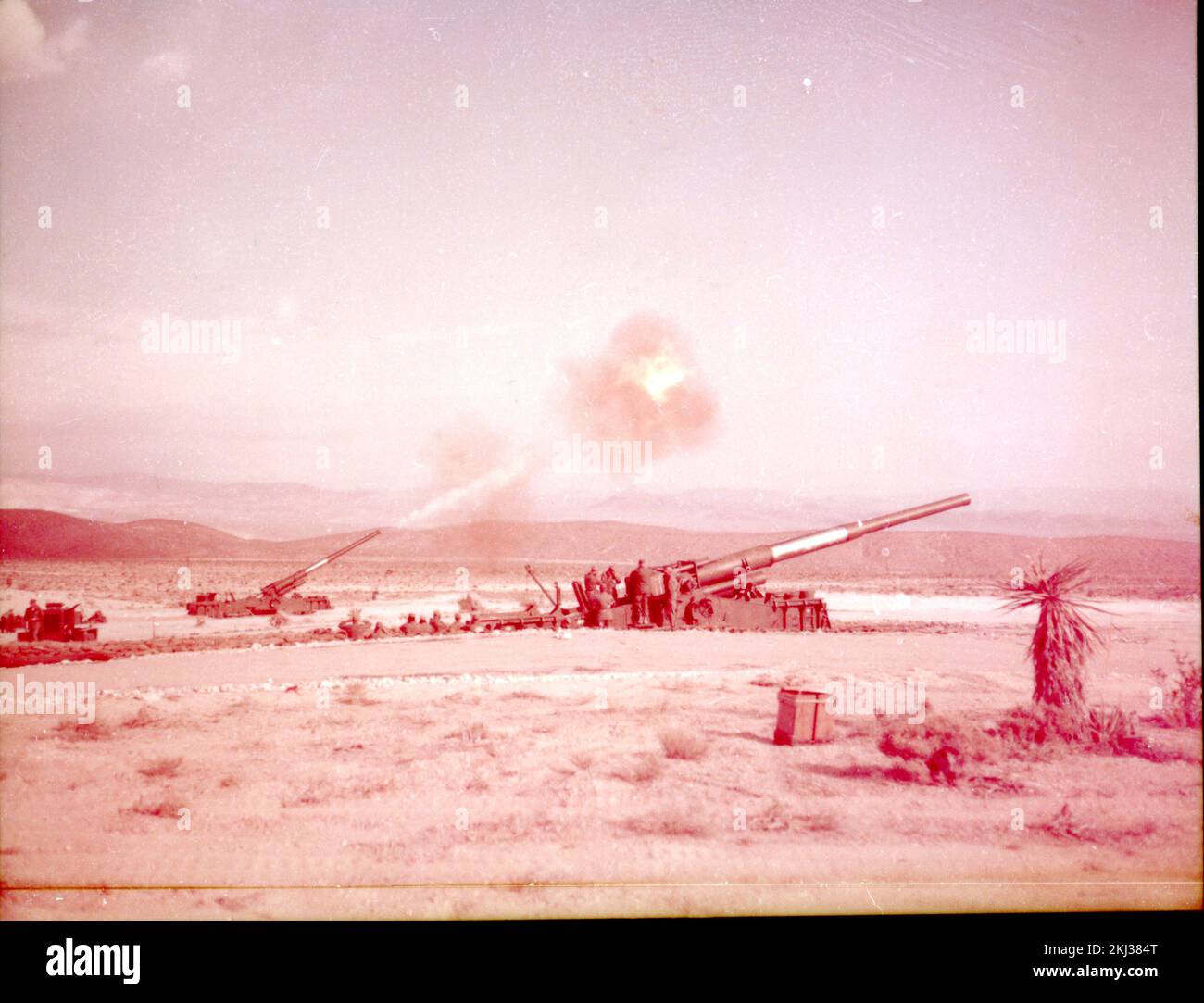 280mm cannons hi-res stock photography and images - Alamy