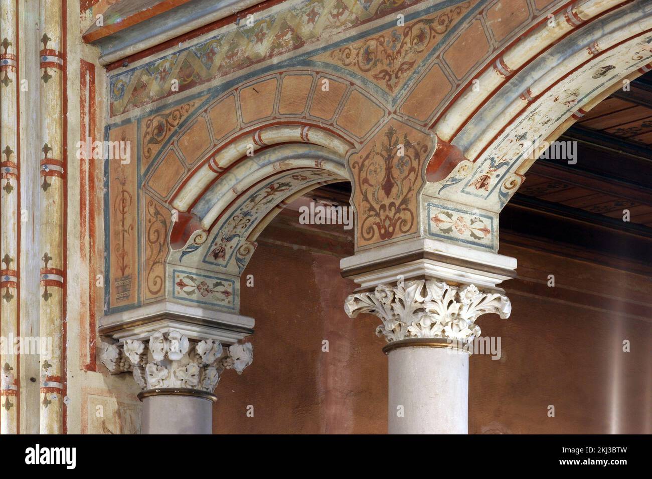 Sacred column hi-res stock photography and images - Alamy