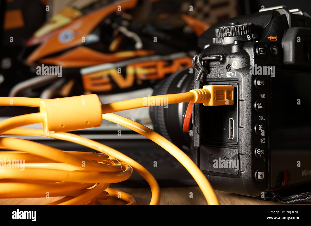 Camera tether tools hi-res stock photography and images - Alamy