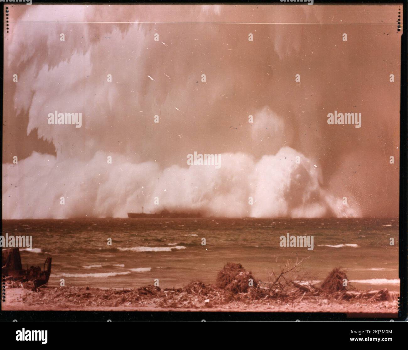 Operation hardtack 1 hi-res stock photography and images - Alamy