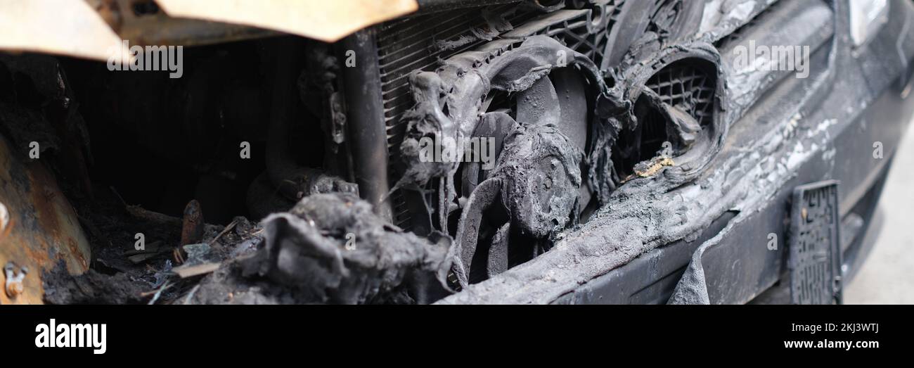 Completely burnt out hi-res stock photography and images - Alamy