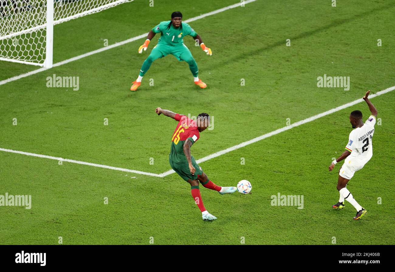 Rafael leao scores hi-res stock photography and images - Alamy