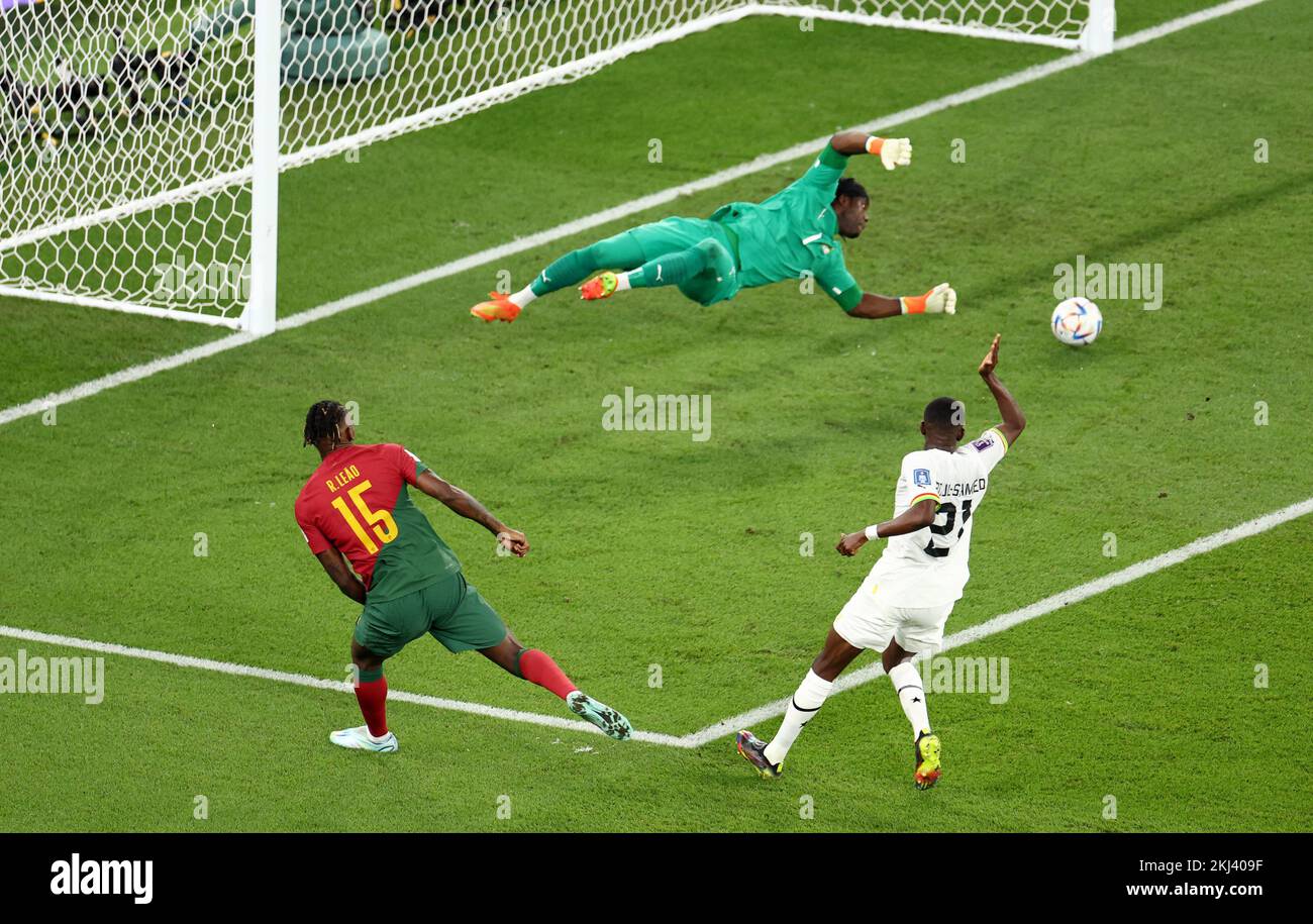 Rafael leao scores hi-res stock photography and images - Alamy