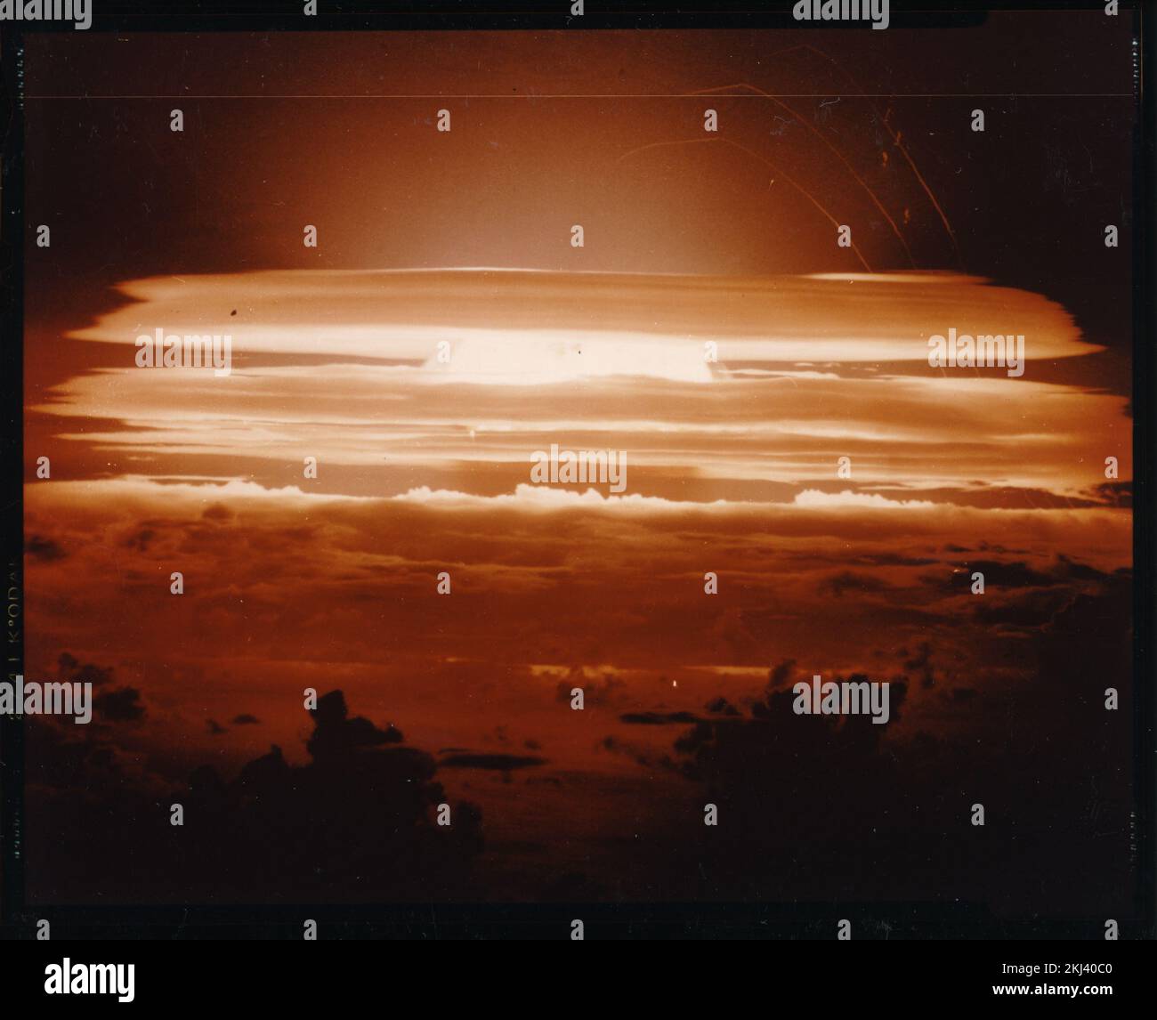 Project 23 - Redwing (Enewetak/Bikini) Detonation. Cherokee Fireball ...