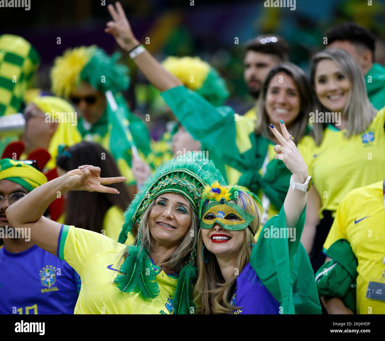 Torcida Durante Partida Entre Brasil X Sérvia Válida Pela Fase De