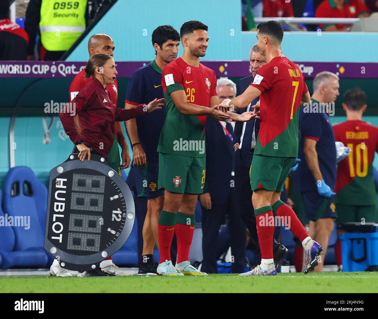 Doha, Qatar. 24th Nov, 2022. Soccer: World Cup, Brazil - Serbia, Preliminary round, Group G ...