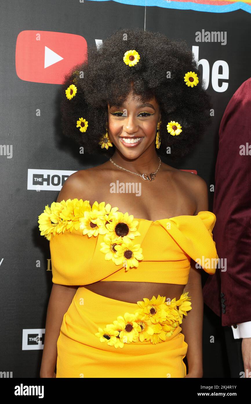 November 24, 2022: TESHAY HAWKINS walking the red carpet at the 36th ...