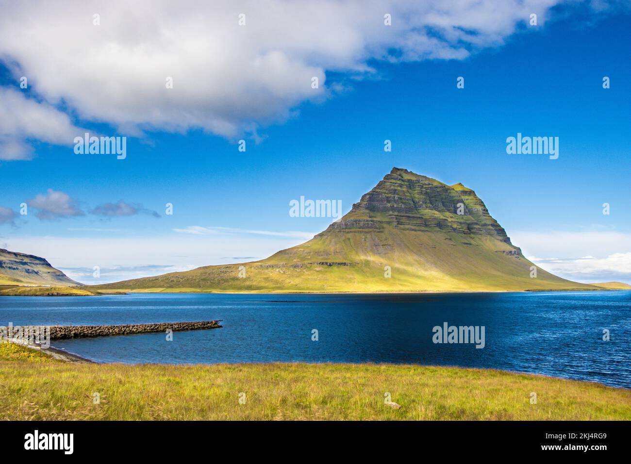 Kirkjufell and atlantic ocean iceland in summer august Stock Photo - Alamy