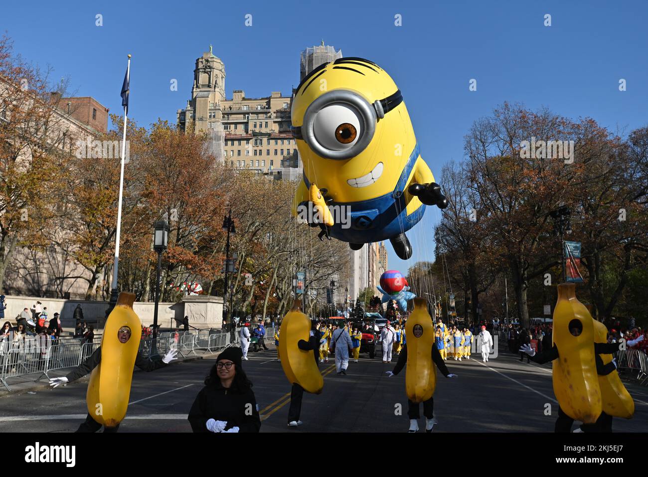 Stuart the Minion balloon at the 96th Annual Macy's Thanksgiving Day ...