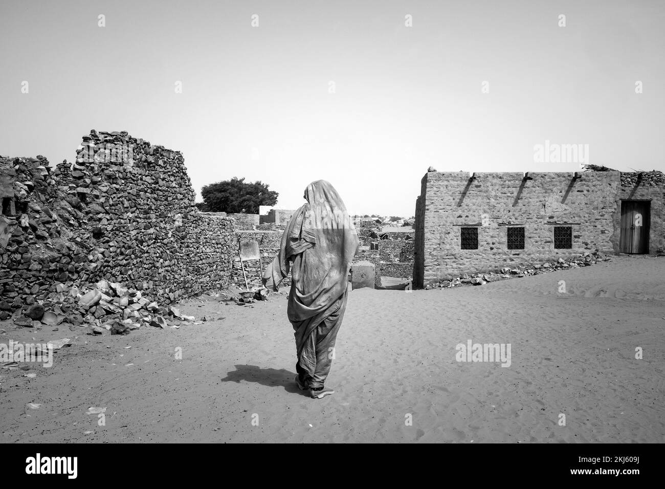 Mauritania, Chinguetti, woman Stock Photo - Alamy