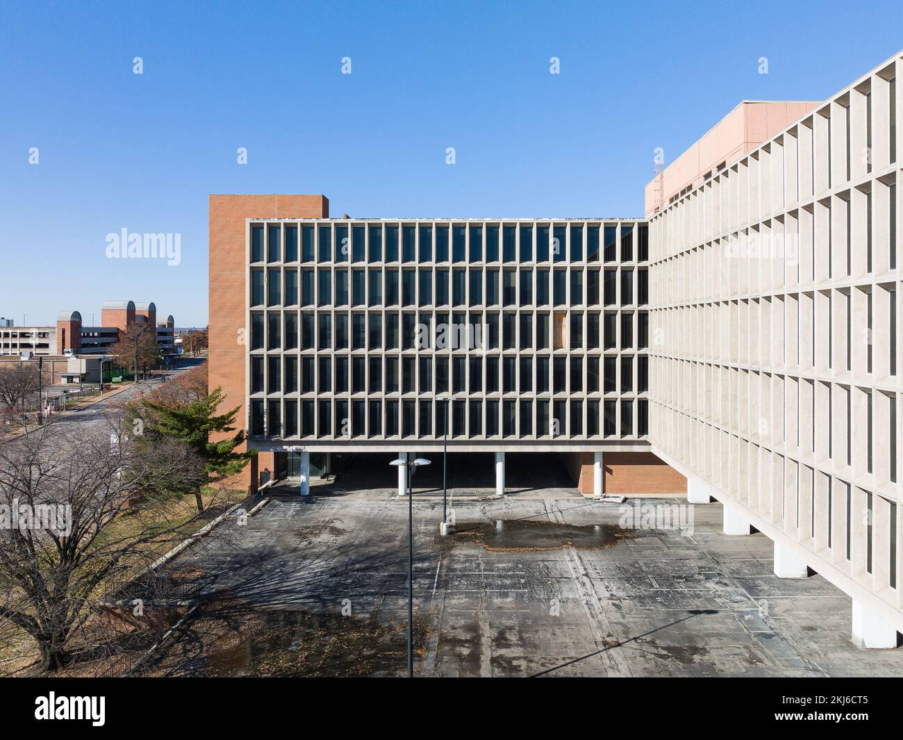 Former district building hi-res stock photography and images - Alamy