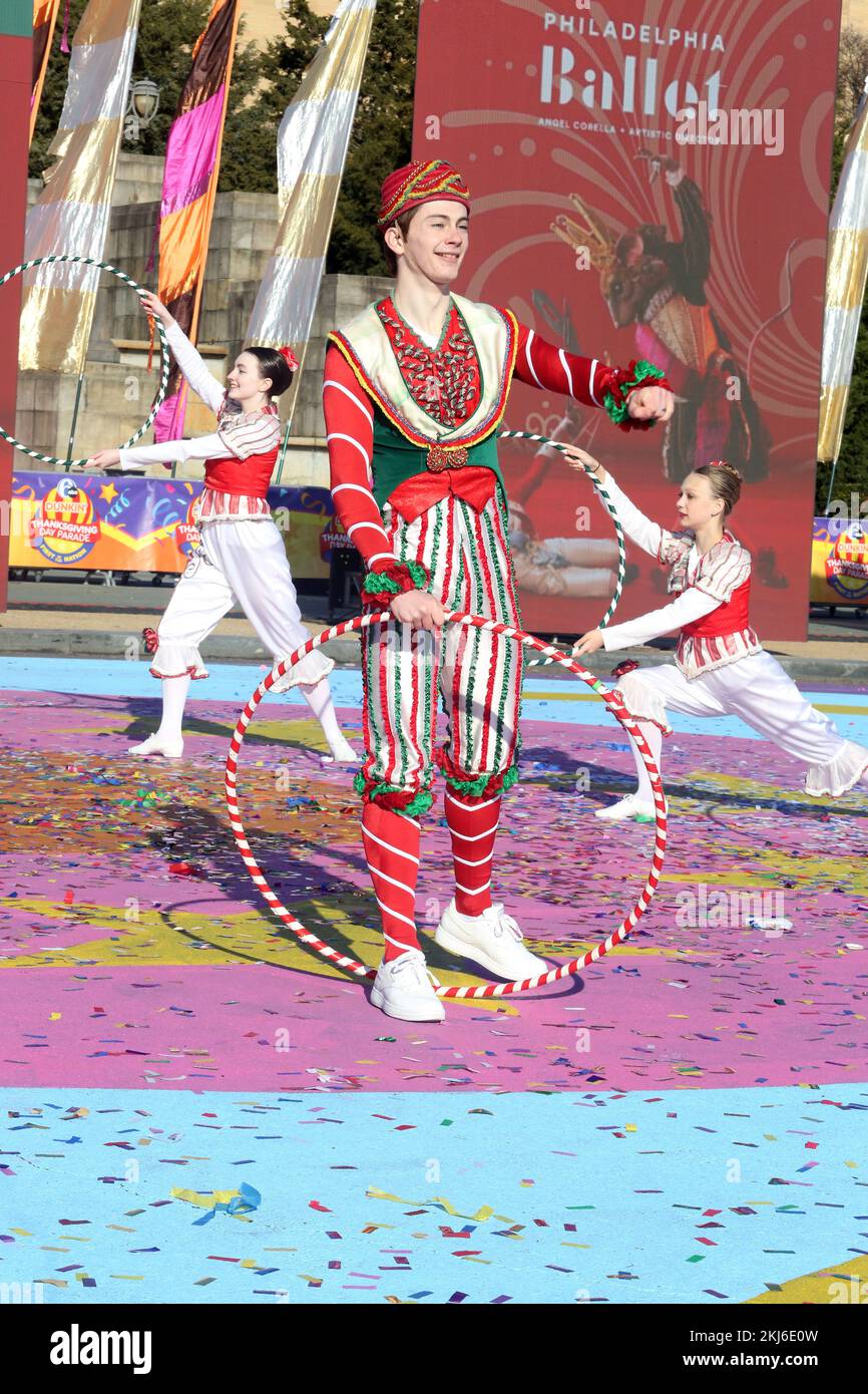 Philadelphia thanksgiving parade hi-res stock photography and images ... Philadelphia thanksgiving parade hi-res stock photography and images ...