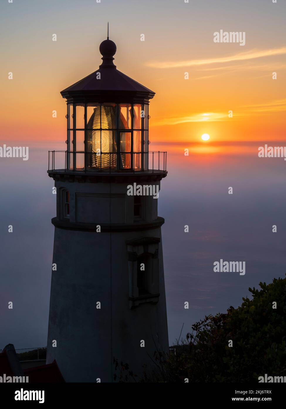 Heceta head lit hi-res stock photography and images - Alamy