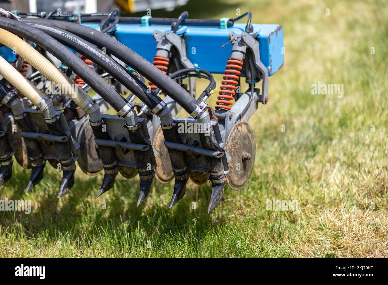 Weidenbach, Germany. 19th May, 2022. A slurry slotter processes the ...