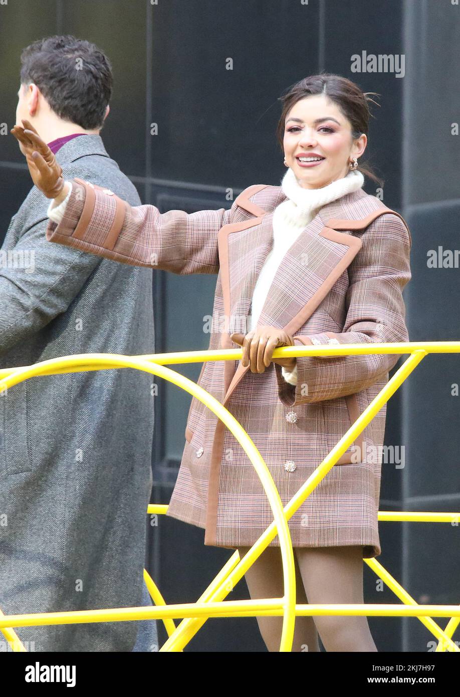New York, NY, USA. 24th Nov, 2022. Sarah Hyland at the 96th Macy's ...