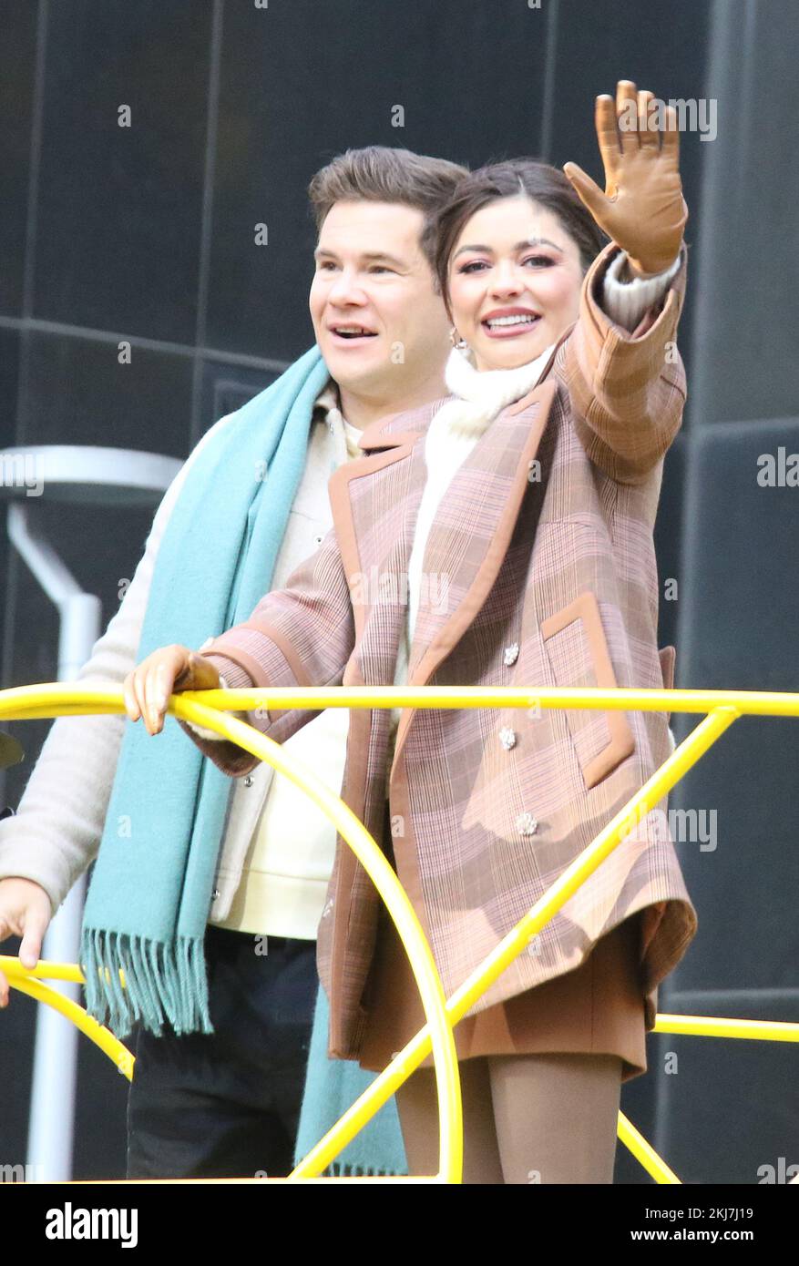 New York, NY, USA. 24th Nov, 2022. Adam DeVine and Sarah Hyland at the ...