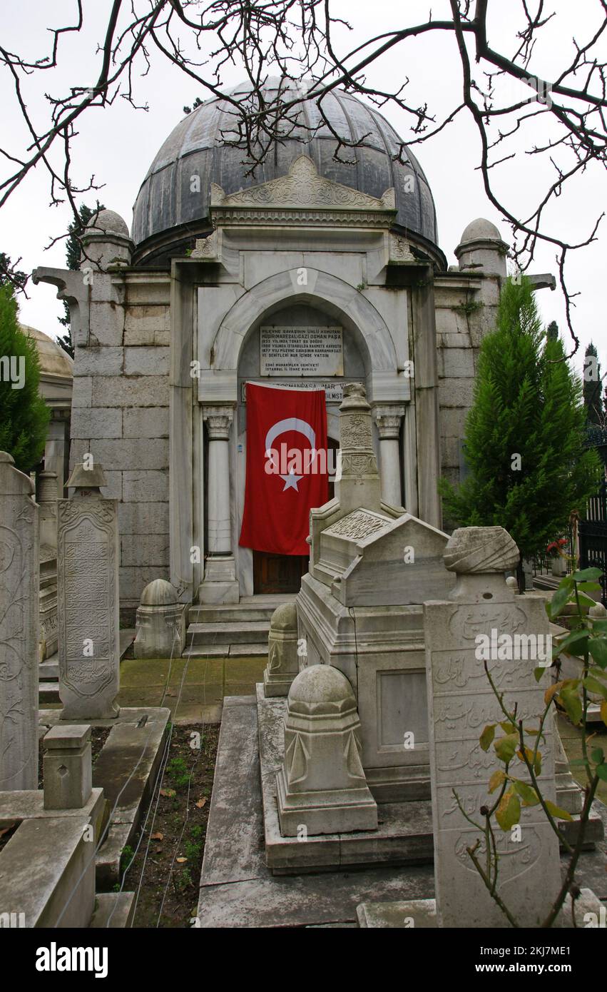 Gazi Osman Pasha Tomb - Istanbul - TURKEY Stock Photo - Alamy