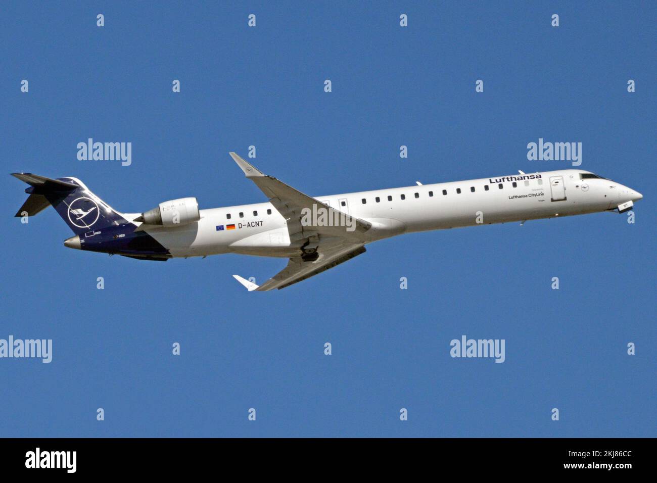 Acnt hi-res stock photography and images - Alamy