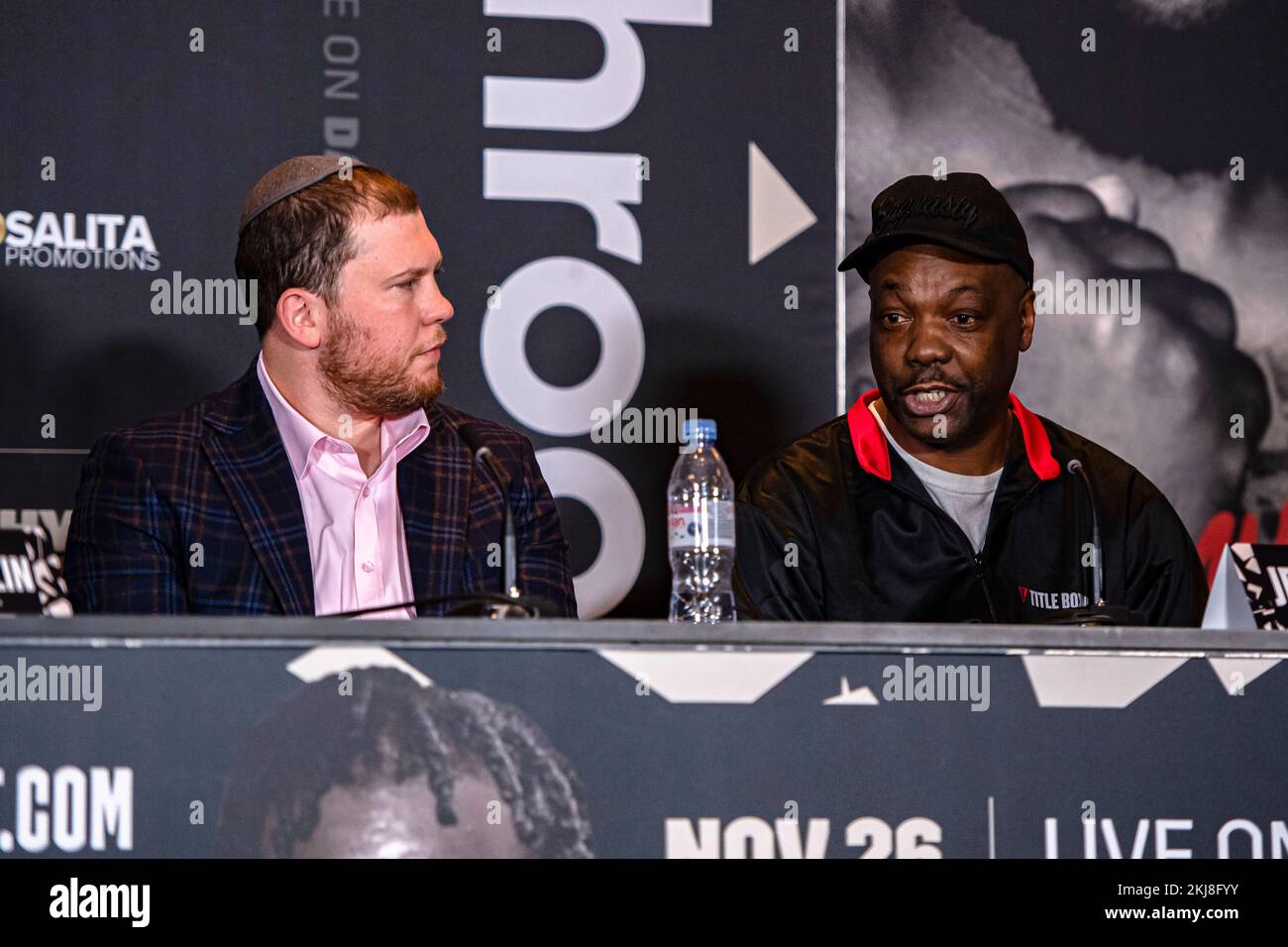 Semi fighter hi-res stock photography and images - Alamy