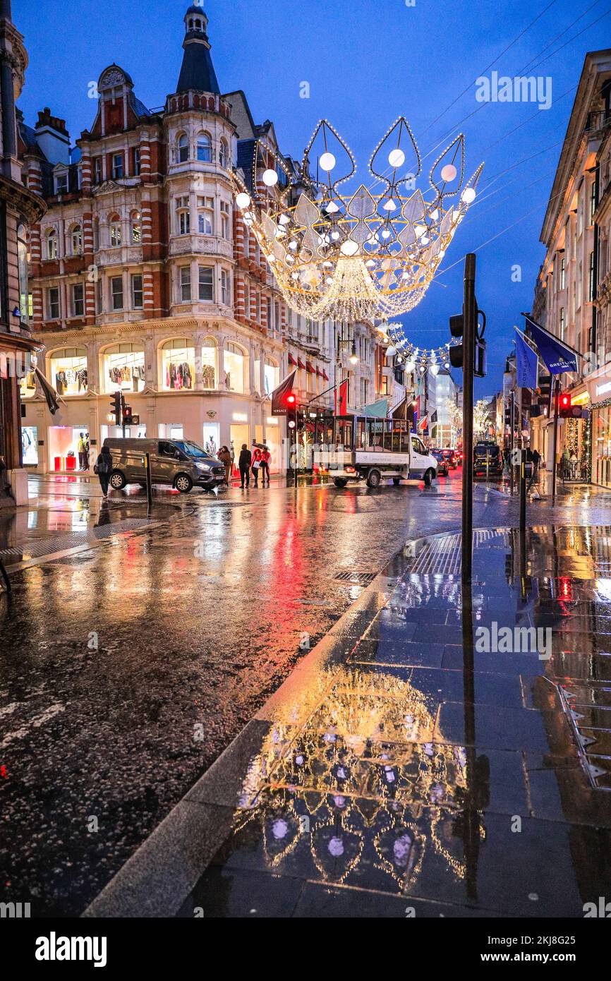 London 2022 mayfair hi-res stock photography and images - Alamy