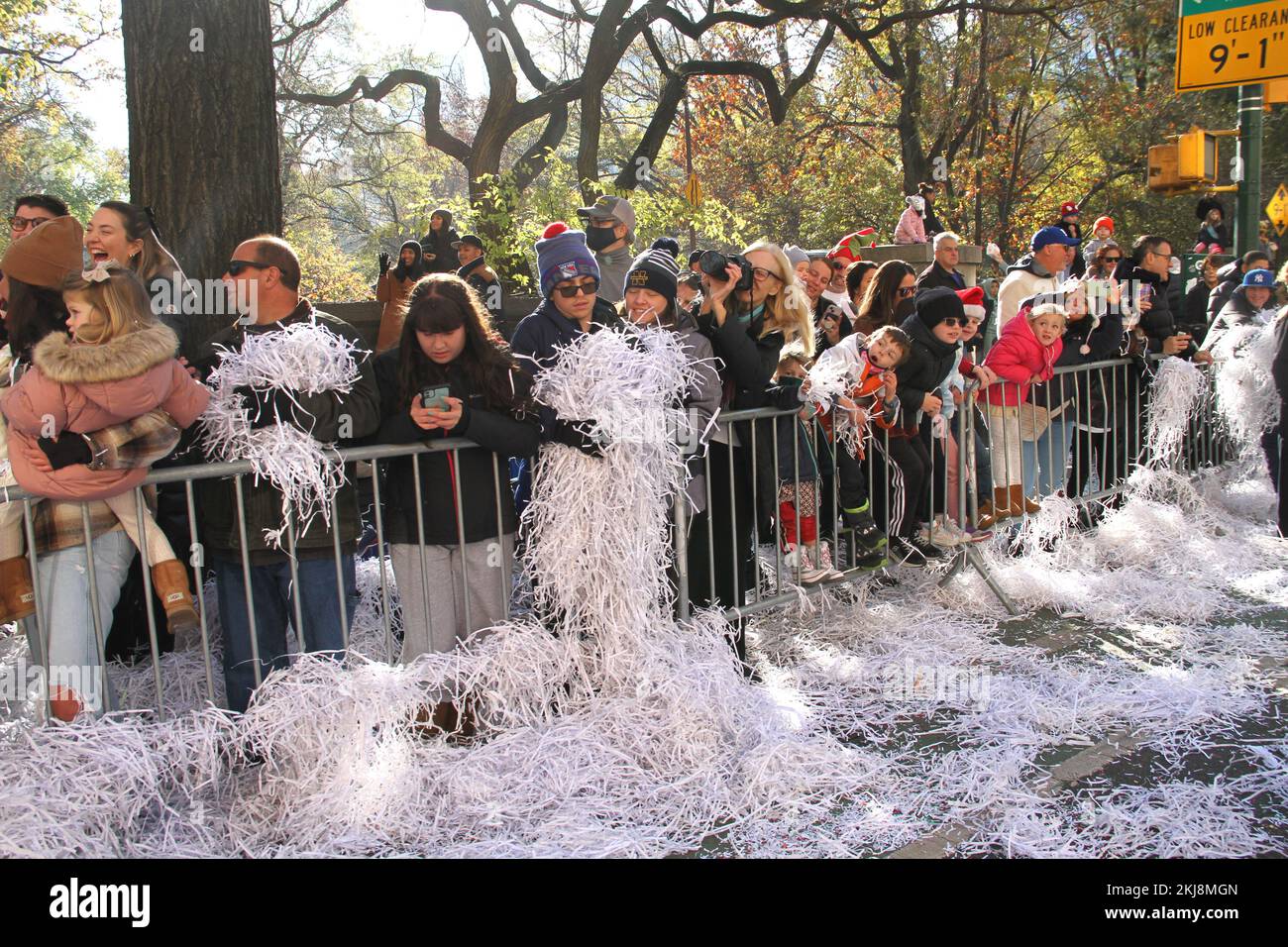 New York, New York, USA. 24th Nov, 2022. November 24 2022 NEW YORK ...