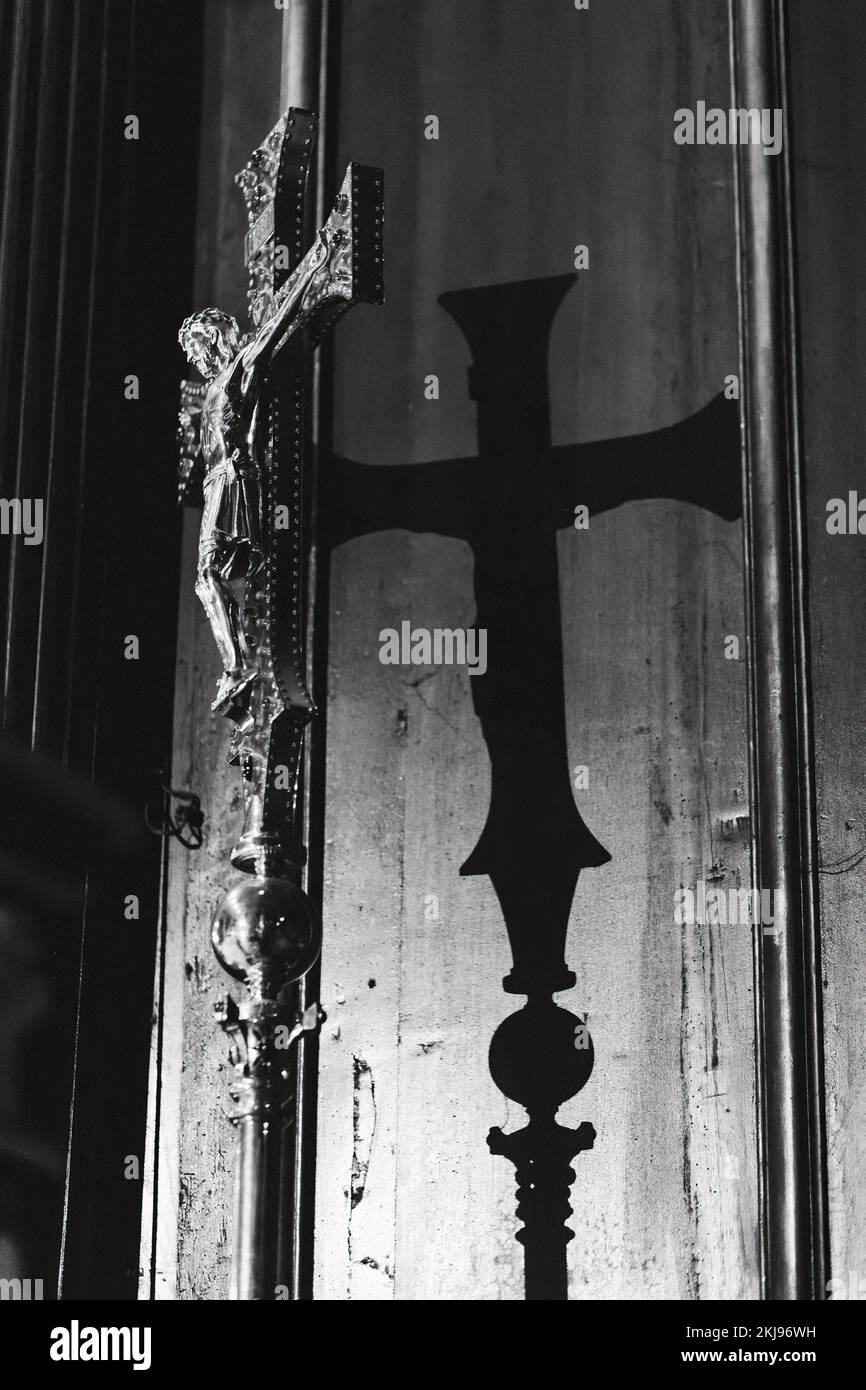 A vertical shot of the figurine "Crucifixion of Jesus" in the church Stock Photo - Alamy