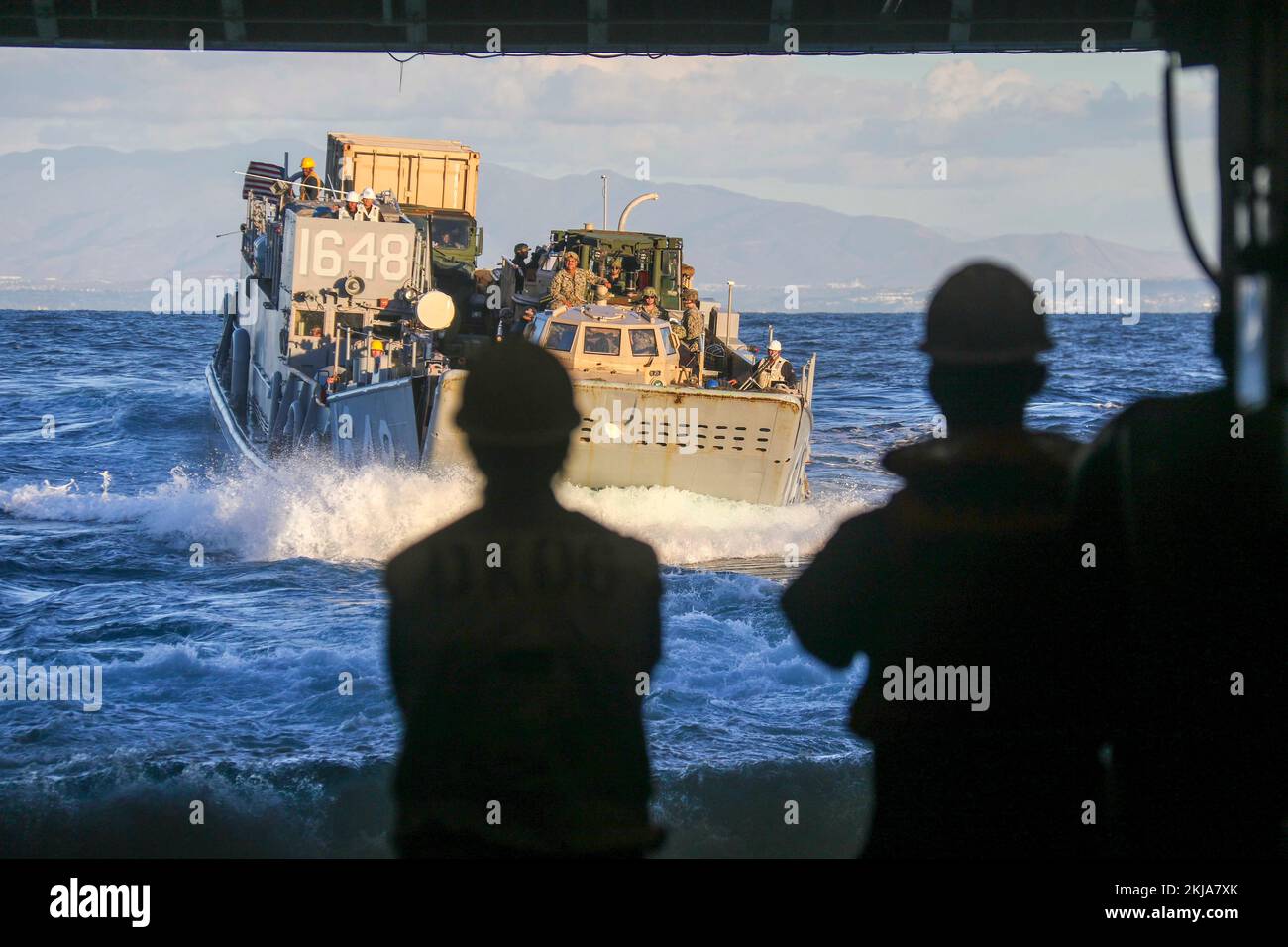 Landing craft utility lcu 1648 hi-res stock photography and images - Alamy