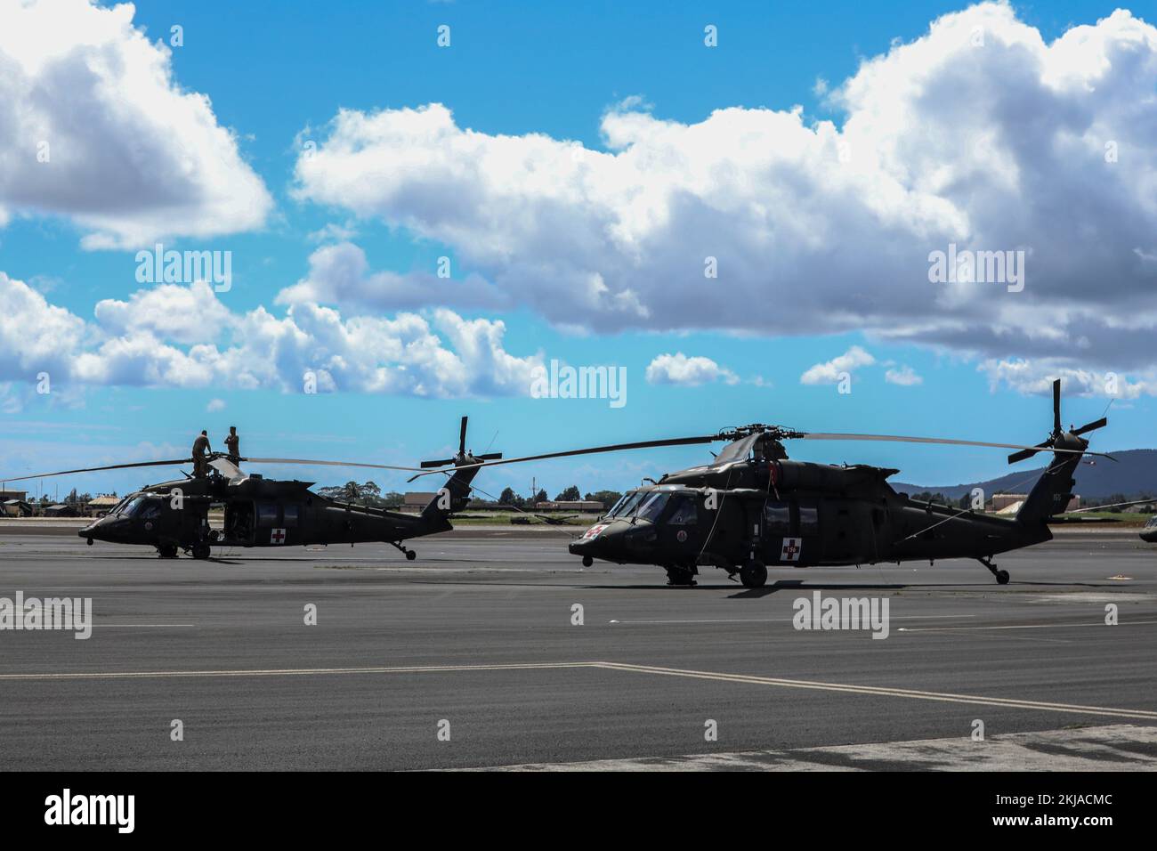 U.S. Soldiers with the 25th Infantry Division conduct forward arming ...