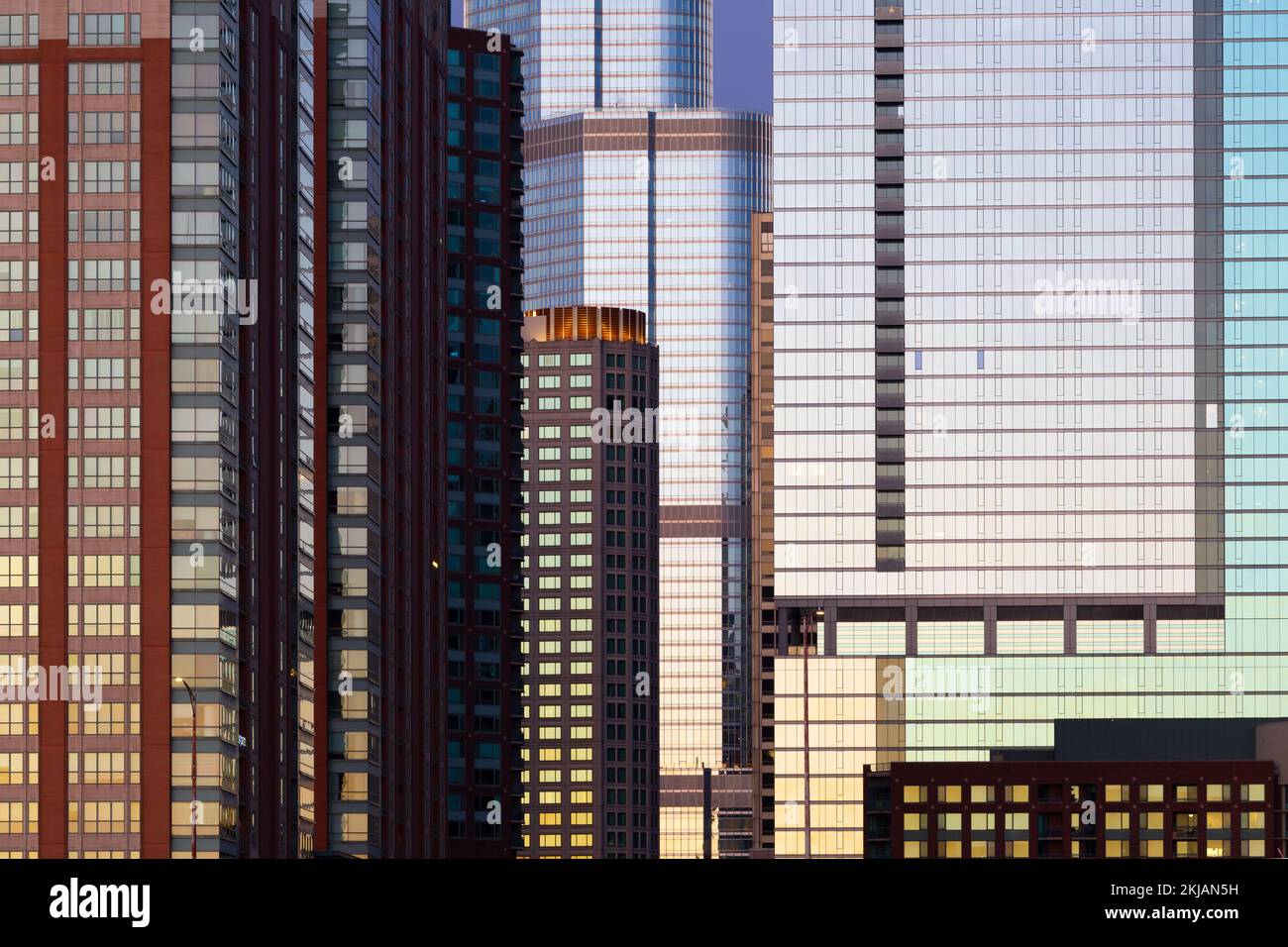 Facades of Chicago's downtown highrise architecture Stock Photo - Alamy