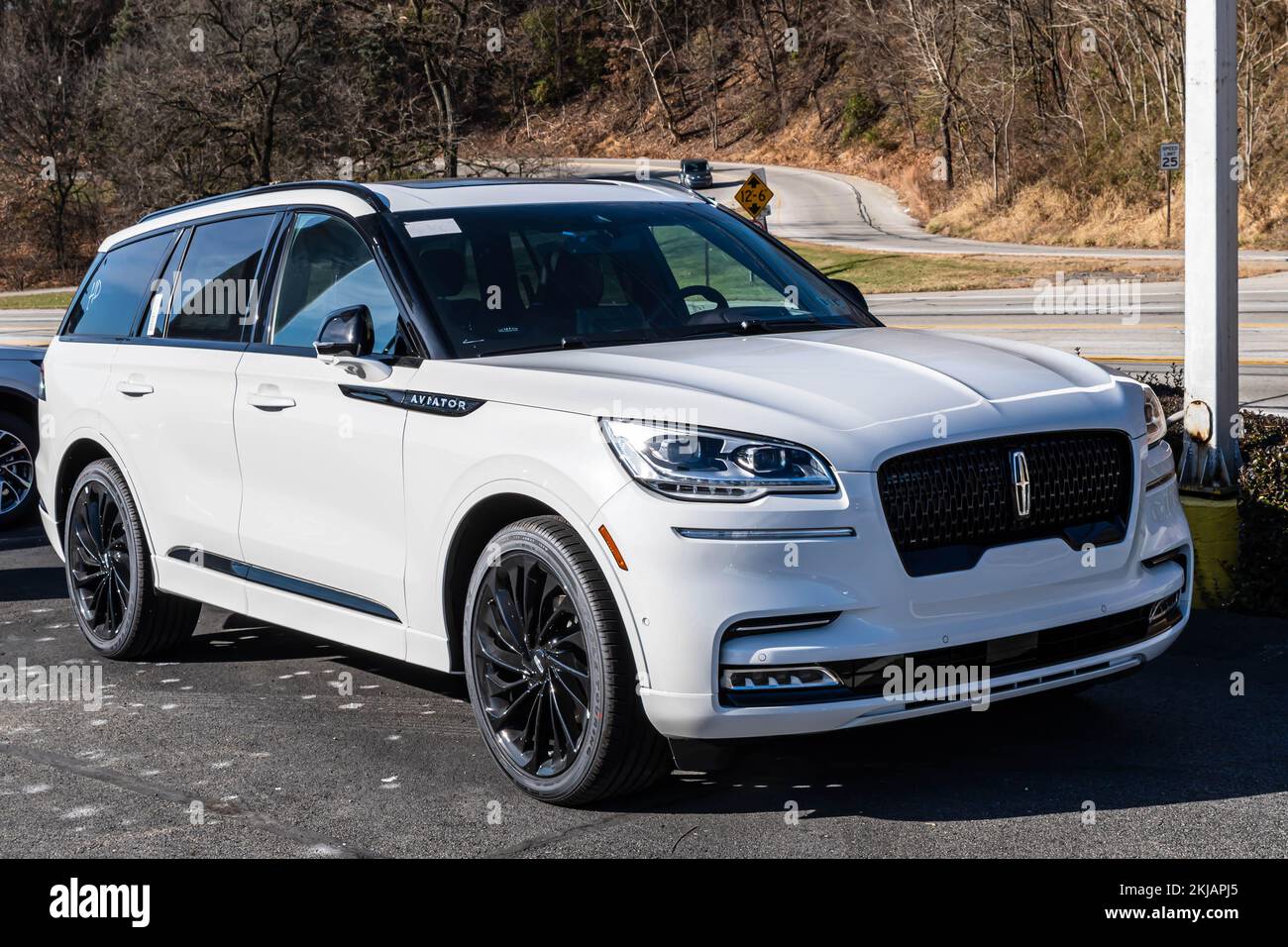 2023 lincoln aviator suv hi-res stock photography and images - Alamy
