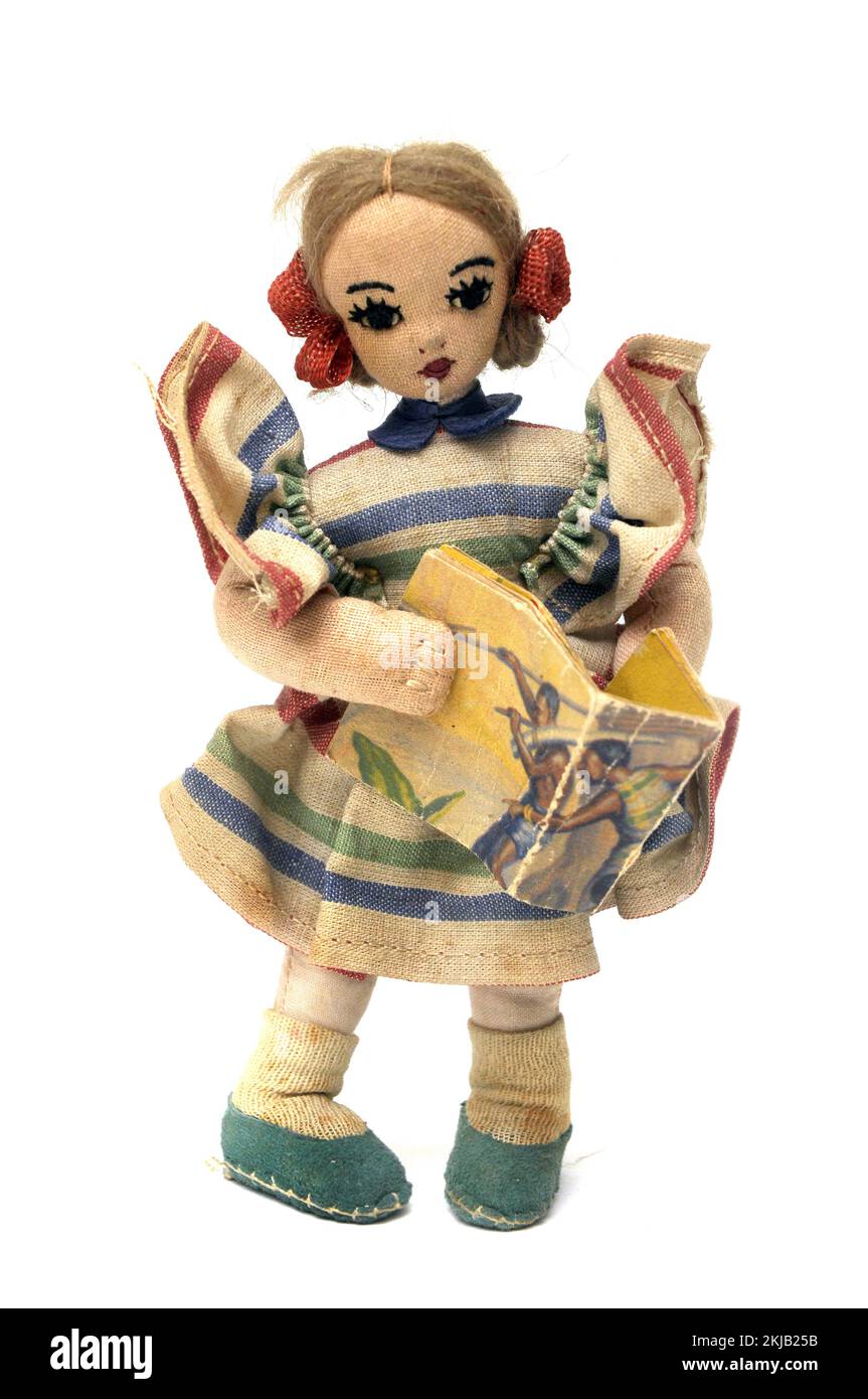 Muñeca de trapo hi-res stock photography and images - Alamy