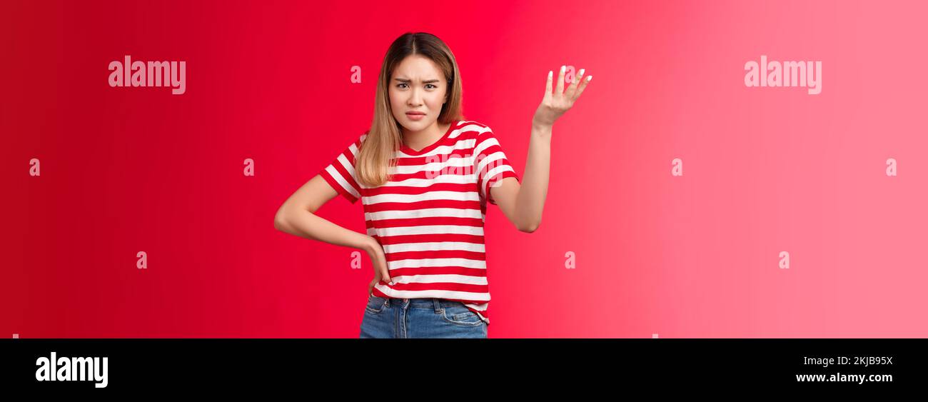 Wtf nonsense. Pissed unsatisfied female customer complain unaccepatable ...