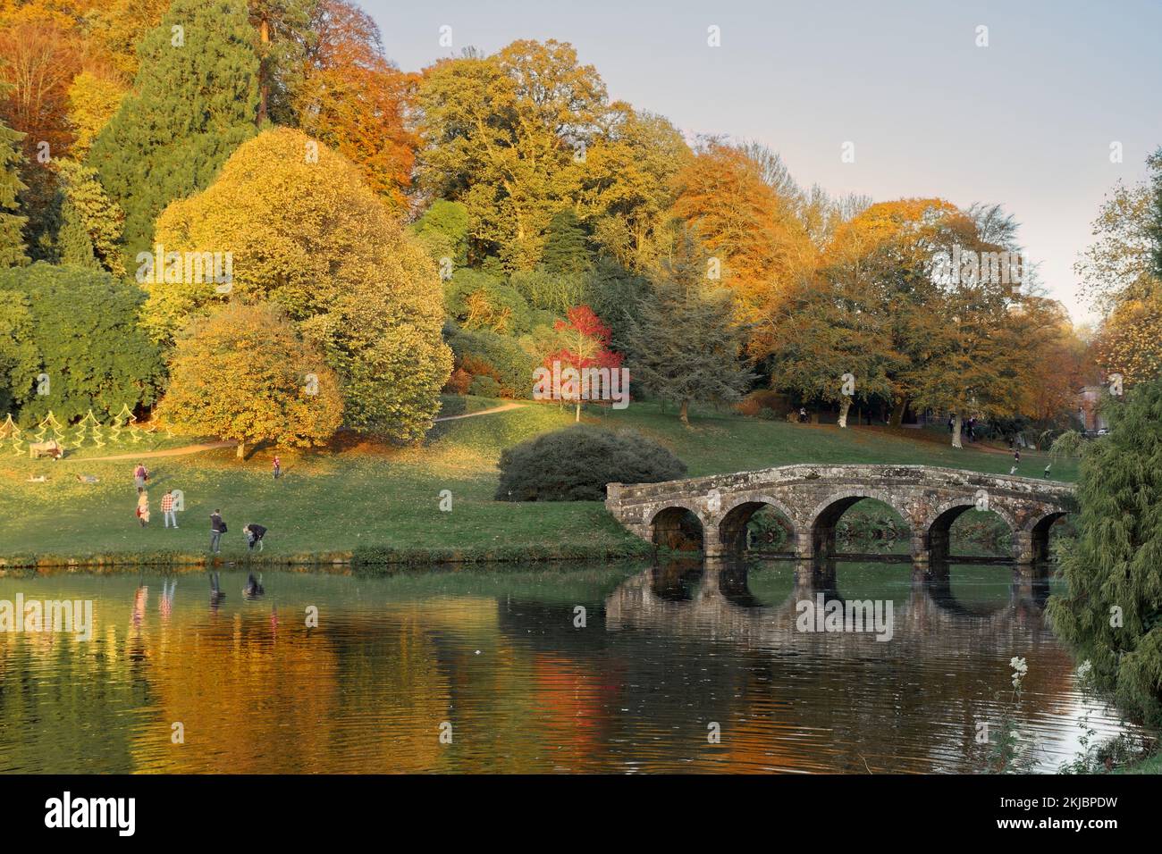 Stourhead bridge hi-res stock photography and images - Alamy