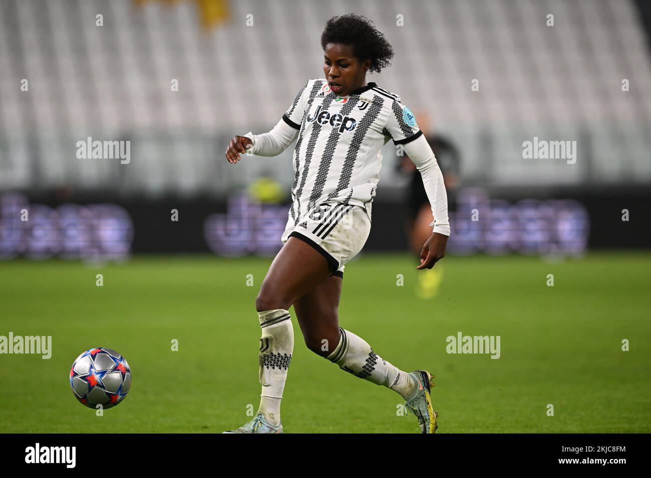 Lineth beerensteyn of juventus women hi-res stock photography and ...