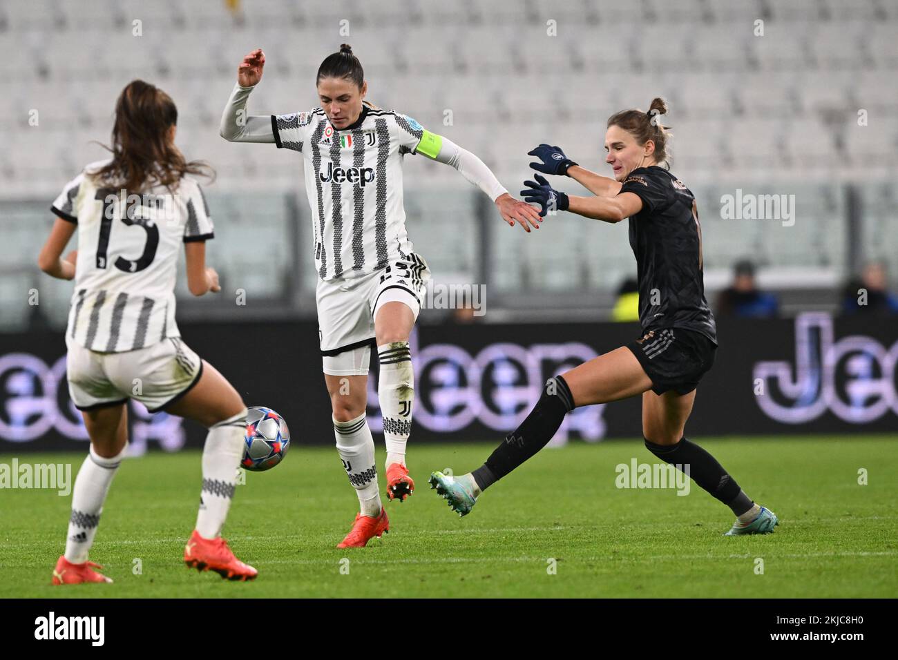 Vivianne miedema of arsenal women hi-res stock photography and images ...