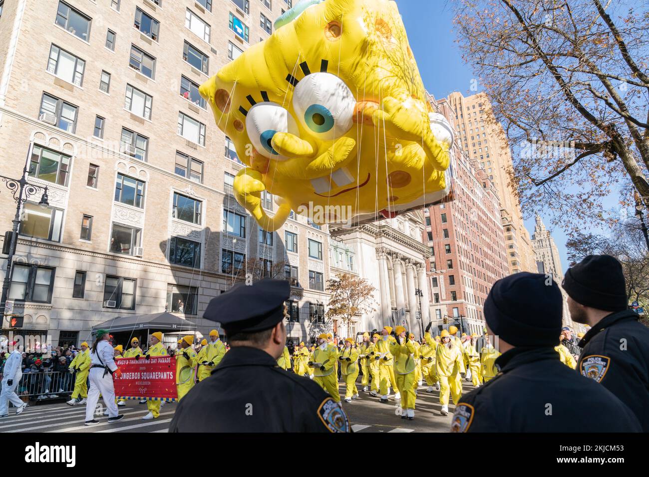 Spongebob Squarepants and Gary balloon flown as police officers watch ...