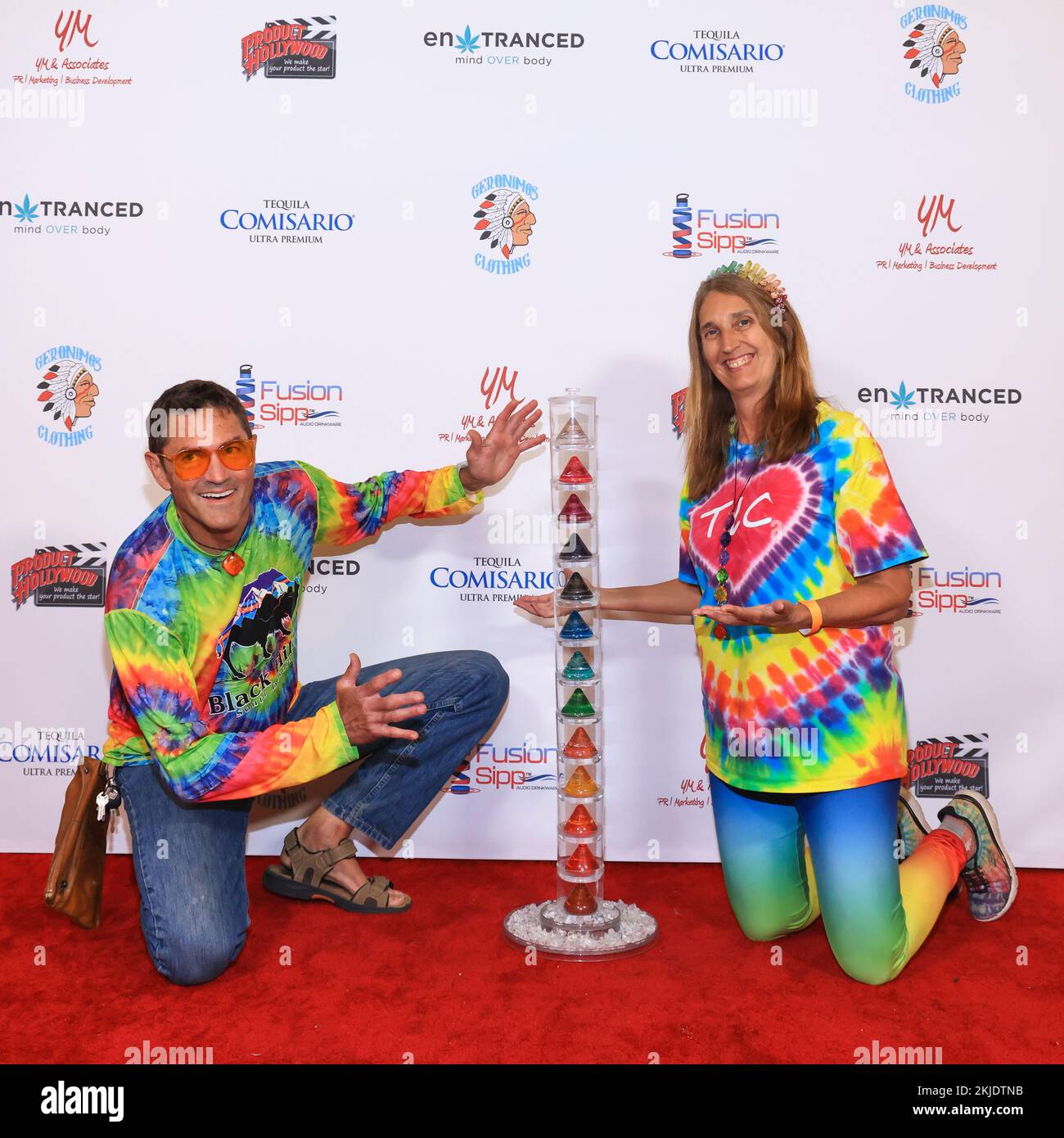 Los Angeles, California, USA. November 19th, 2022. Representatives from ...