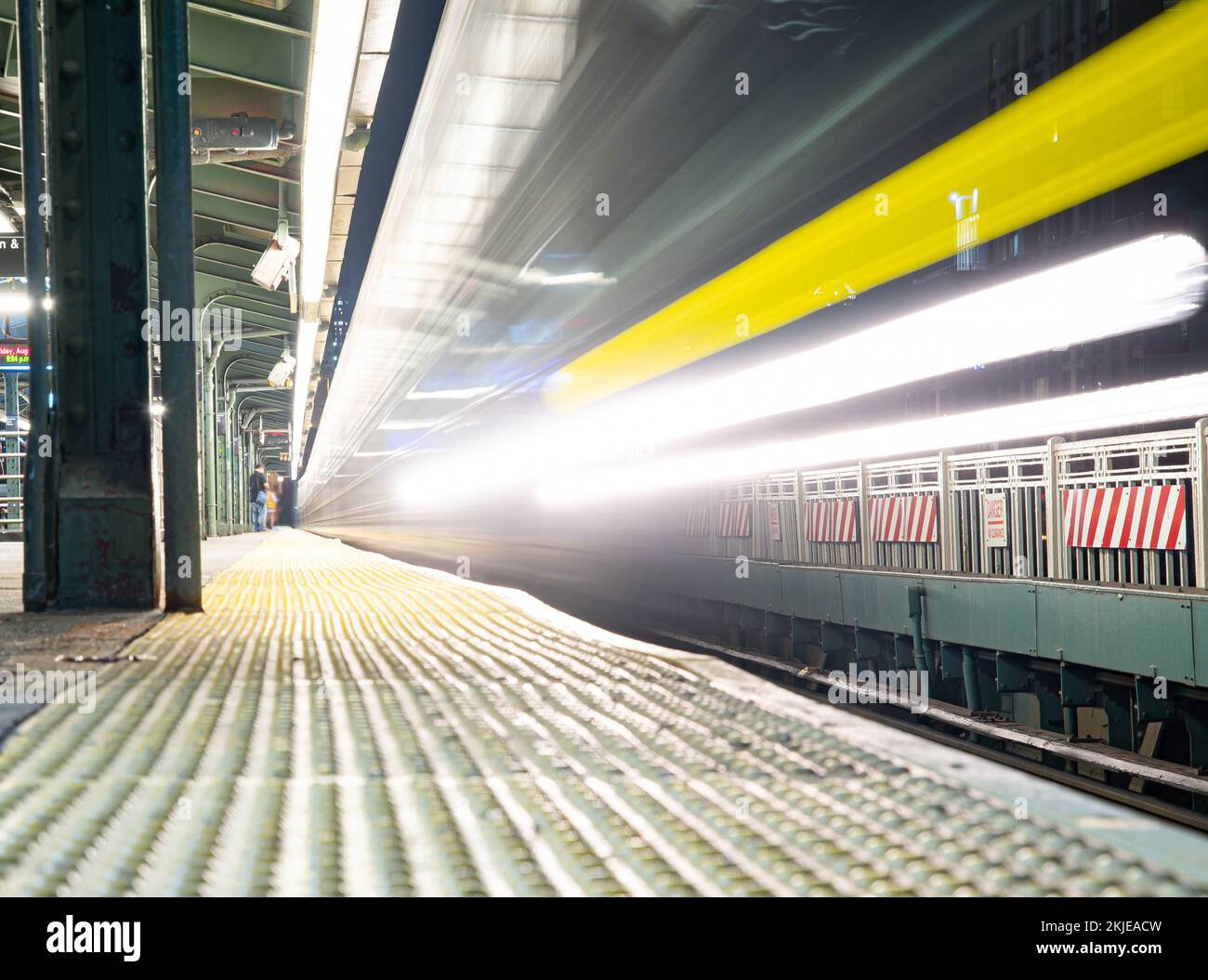 Nyc subway city view hi-res stock photography and images - Alamy